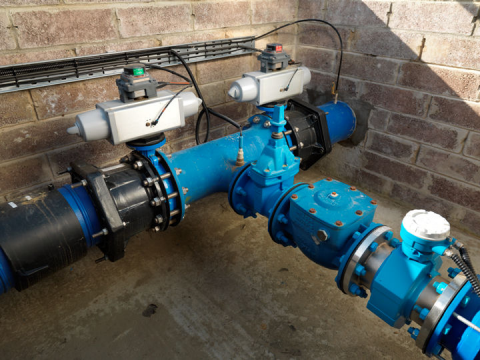 It never rains but it pumps