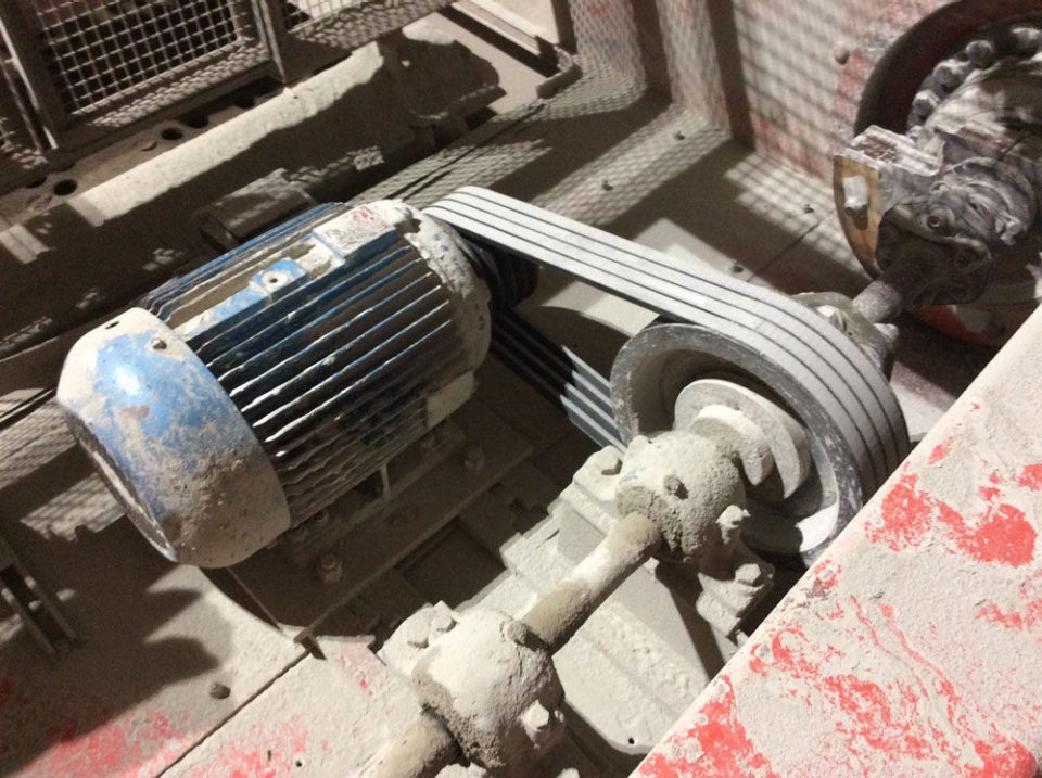 New belt shows its grit against gravel